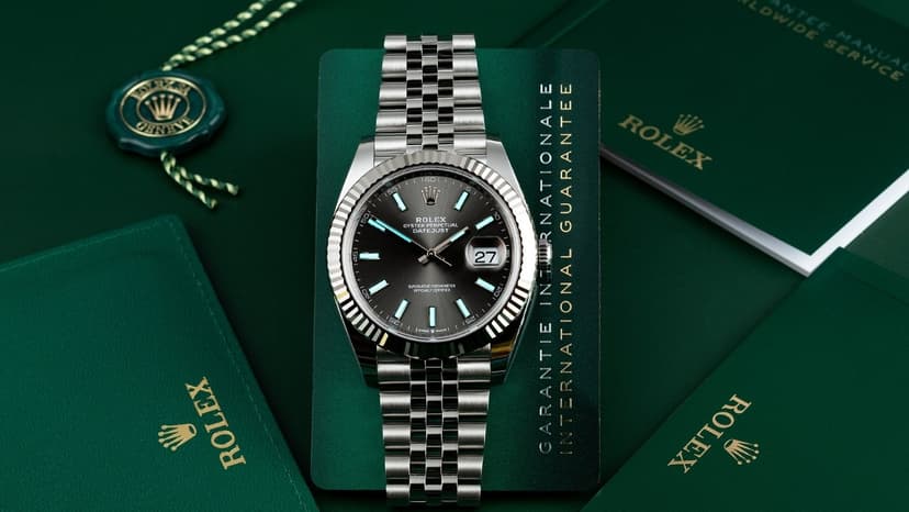 Rolex vs Hublot 2026: Which Is Best for You | The Luxury Playbook