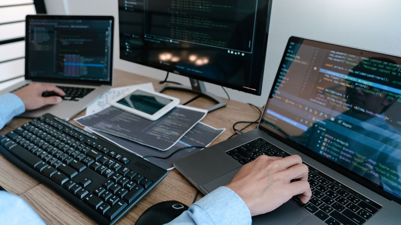 4 Best Blockchain Programming Languages For 2025 The Luxury Playbook