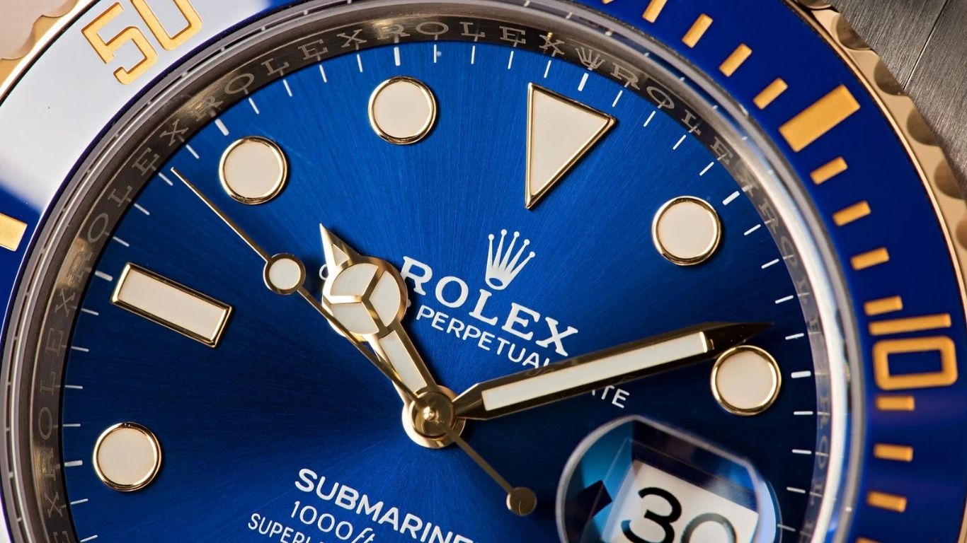 Which Rolex Submariner Model Is Best For Investment (2026 List) | The ...